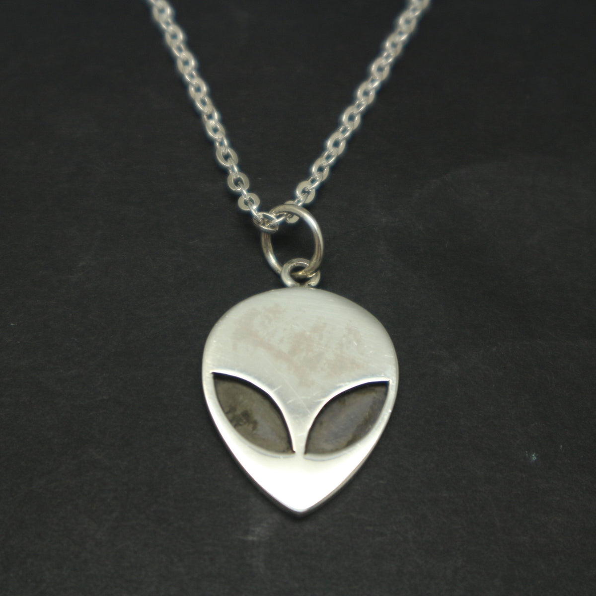 Alien Area 51 Ufo Necklace | Sci Fi Jewelry – Handmado.com
